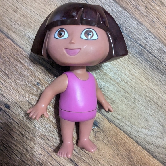 Mattel | Toys | 202 Dora The Explorer Doll Hard Plastic Bath Toy 8 X 5 ...